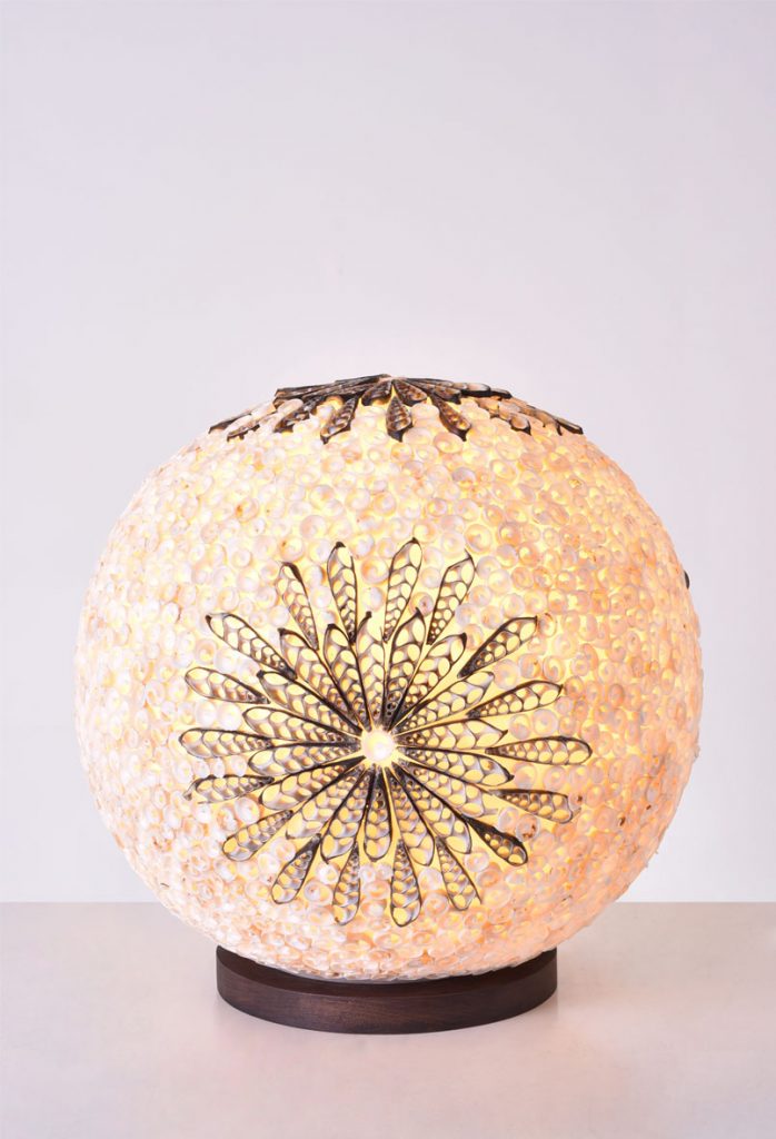 Mini Shell Flower Ball Lamp | Piment Rouge Lighting Collection